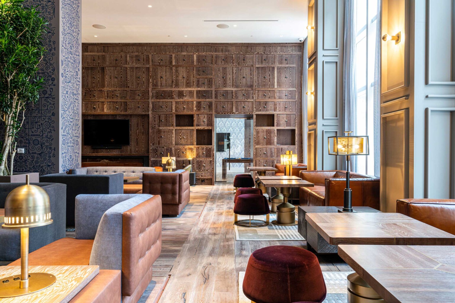 19 Dutch | Carmel Partners